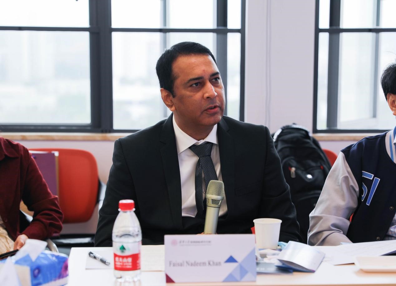 SIGS新师说 | Faisal Nadeem Khan：选择SIGS，就是选择一段非凡的经历