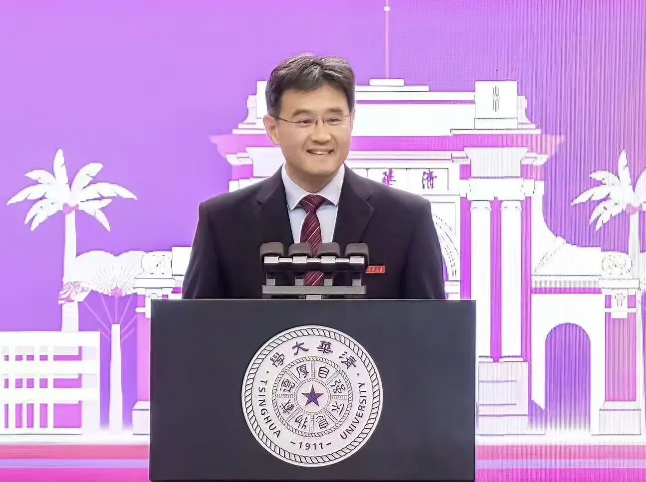 A New Year's Message from Dean of Tsinghua SIGS
